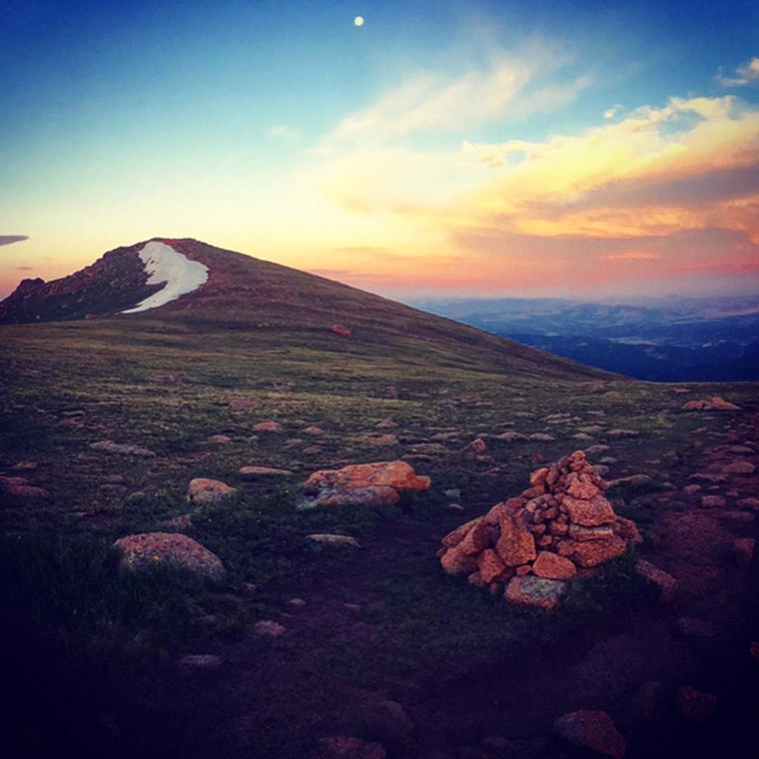 Pikes Peak! The iconic 14er experience. – Elizabeth Erickson
